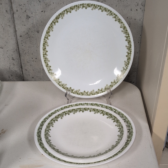Corelle | Dining | Vintage Corelle Spring Blossom Crazy Daisy Dinner ...
